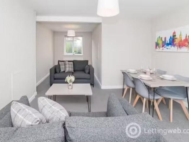 Deal! 3 BR Property to rent in Abbey Road, Beeston, Nottingham.
