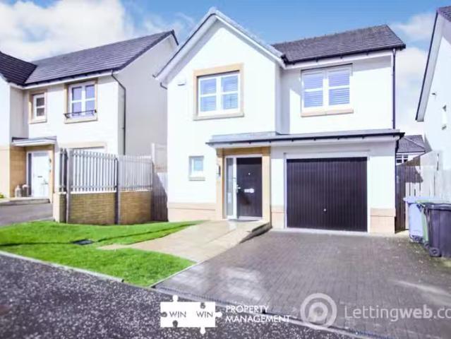 New 3 BR Property to rent in 31 Shiel Hall Circle, Rosewell, E.