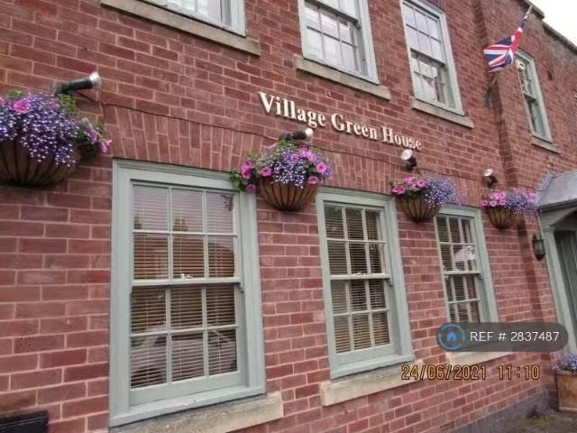 Deal! 10 BA 1 bedroom house share for rent in The Green, Dunch.
