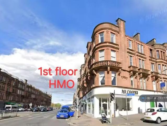 Cozy 1 BA 4 bedroom flat for rent in Herschell Street, Glasgow.