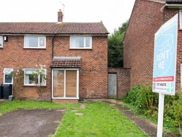 Deal! 1 BA 4 bedroom house for rent in Knight Avenue, Canterbu.