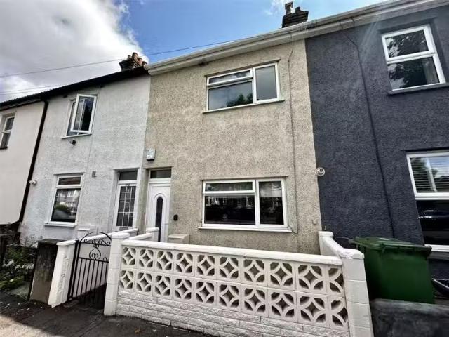 For Rent! 1 BA 4 bedroom house for rent in Southmead, Southmea.