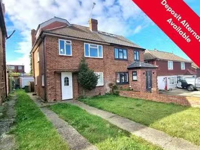Charming 1 BA 4+ bedroom house to rent in Maxwell Gardens, Orp.