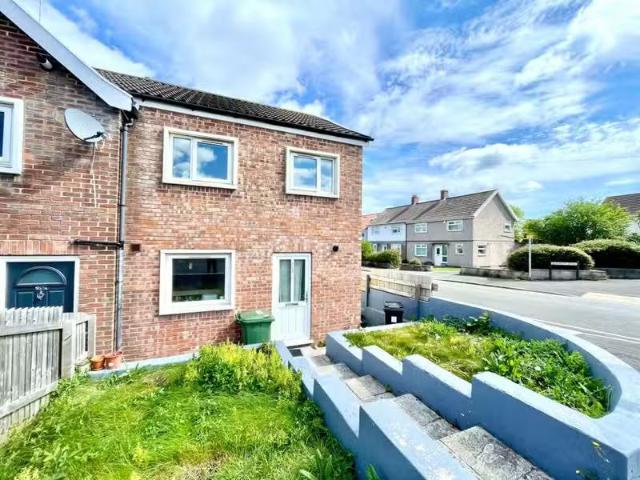 Cheap 1 BA 4 bedroom terraced house for rent in Filton, Filton.