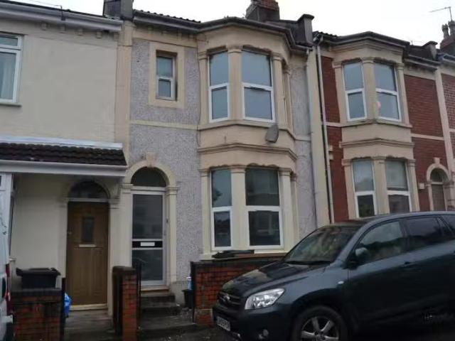 New 1 BA 4 bedroom terraced house for rent in Nicholas Road, BS5