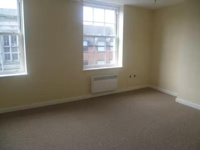 Charming 1 BA 1 bedroom apartment for rent in Market Place, Wa.