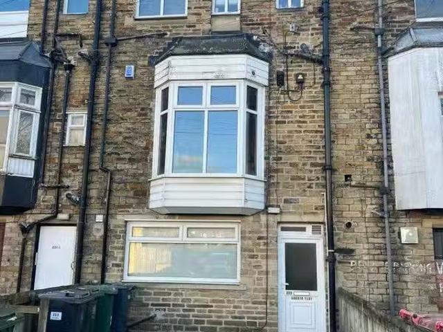 Deal! 1 BA 1 bedroom apartment for rent in Garden Flat, 223 Bi.