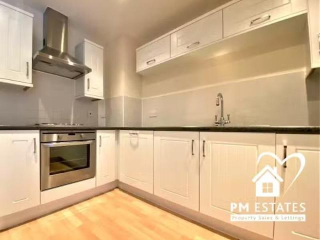 Rental! 1 BA 1 bedroom apartment for rent in Riverside Wharf.