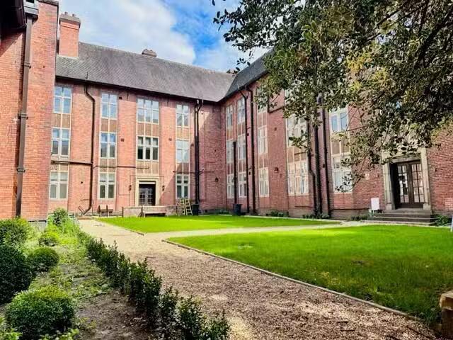 Deal! 1 BA 1 bedroom apartment for rent in St. Marys Gate, DER.