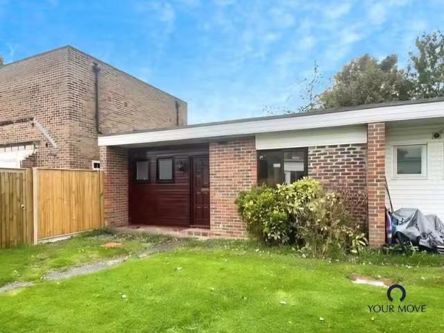 Nice 1 BA 1 bedroom End Terrace Bungalow to rent, Chichester R.