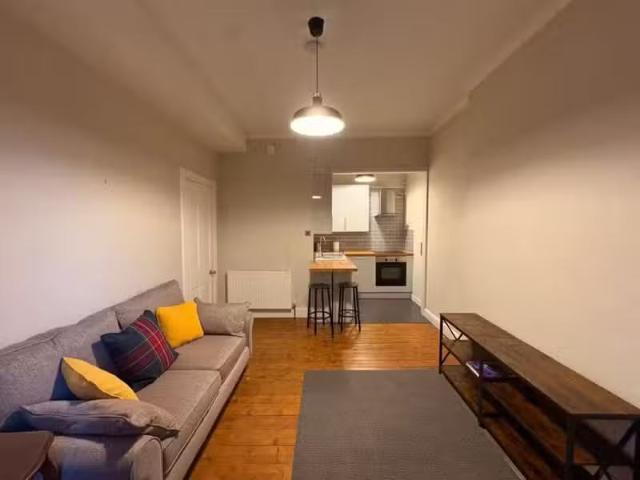 Charming 1 BA 1 bedroom flat for rent in 17 GF1 Yeaman Place.