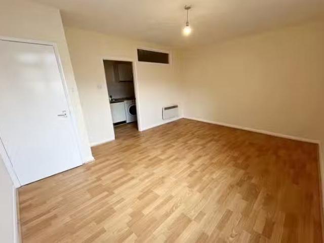 Rental! 1 BA 1 bedroom flat for rent in Bournemouth, BH1