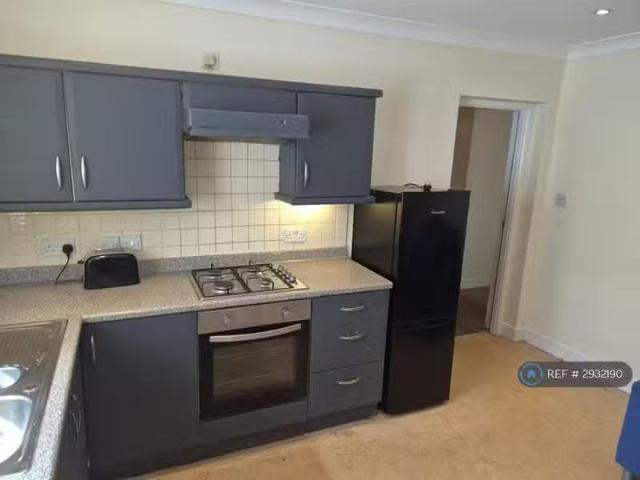 Nice 1 BA 1 bedroom flat for rent in Bridge House, Blackburn.