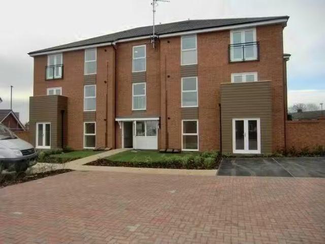 Unique 1 BA 1 bedroom flat for rent in Cadet Close, Coventry.