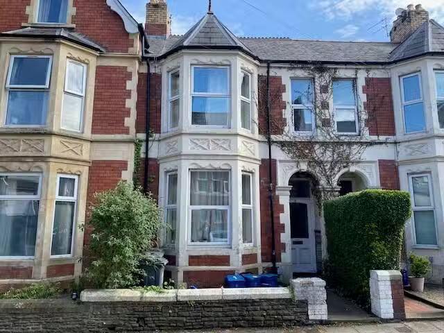 Deal! 1 BA 1 bedroom flat for rent in Claude Place, CARDIFF, C.