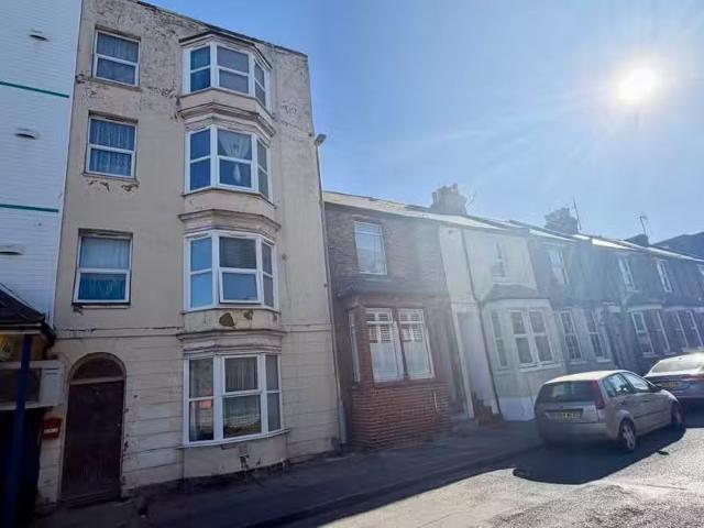 Charming 1 BA 1 bedroom flat for rent in Dane Road, Margate, CT9