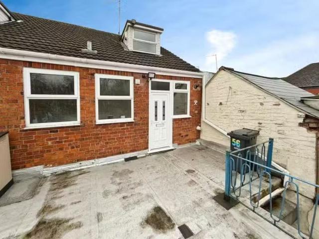 Just in! 1 BA 1 bedroom flat for rent in Halesowen Road, Nethe.