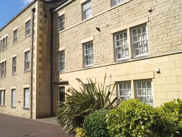 Rental! 1 BA 1 bedroom flat for rent in Harrier Court, Fenton.
