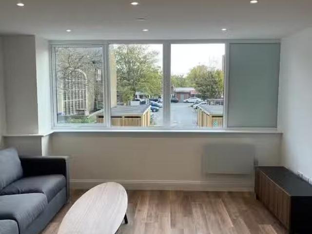 Rental! 1 BA 1 bedroom flat for rent in New Road, Gravesend, K.
