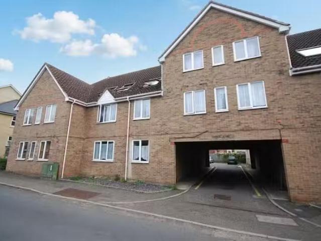 Rental! 1 BA 1 bedroom flat for rent in Old Croxton Road, Thet.
