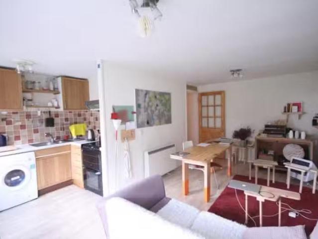 New 1 BA 1 bedroom flat for rent in Riverside Close, Clapton, E5