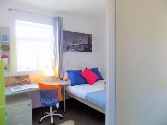 Rental! 1 BA 1 bedroom house for rent in Sheriff Avenue, Coven.