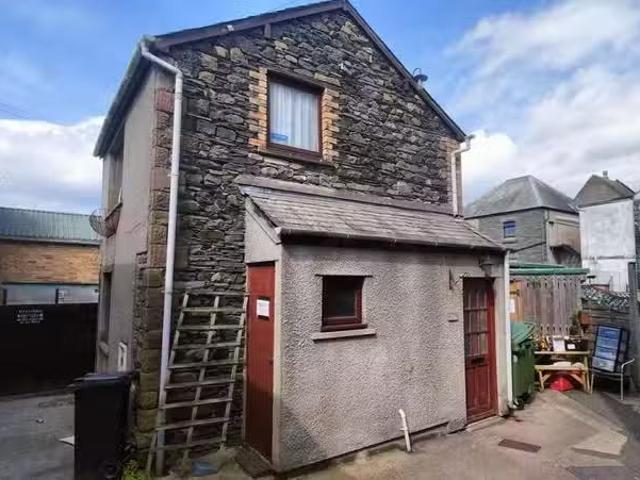 Rental! 1 BA 1 bedroom house for rent in Vine Cottage, St John.