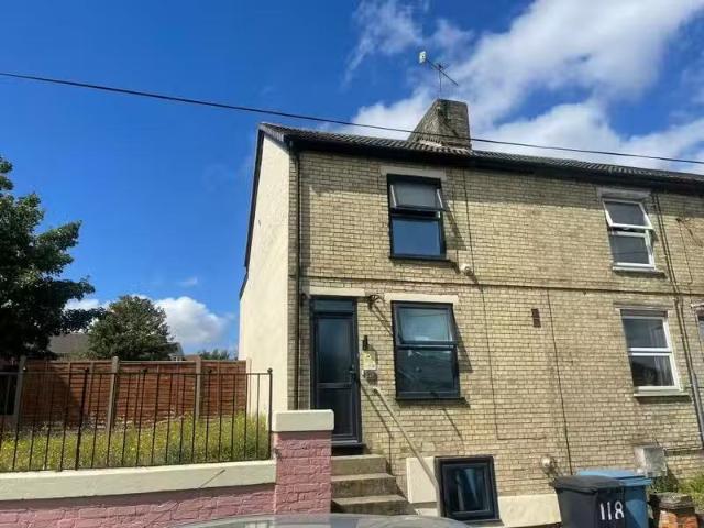 Cheap 1 BA 1 bedroom house of multiple occupation for rent in.