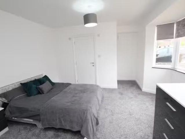 Charming 1 BA 1 bedroom house share for rent in Dodisham Walk.
