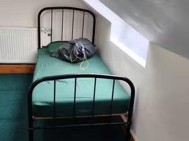 Charming 1 BA 1 bedroom house share for rent in Mayville Road.