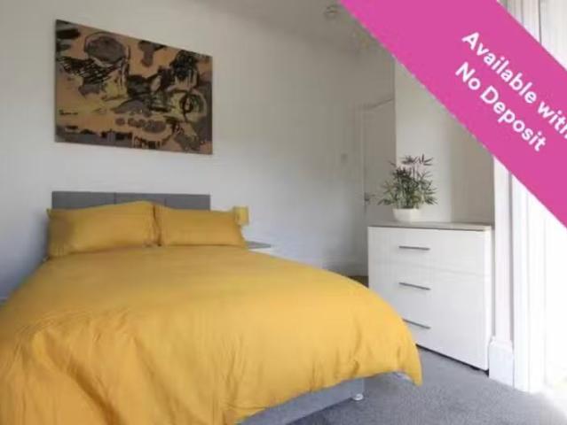 Charming 1 BA 1 bedroom house share for rent in Midland Road.