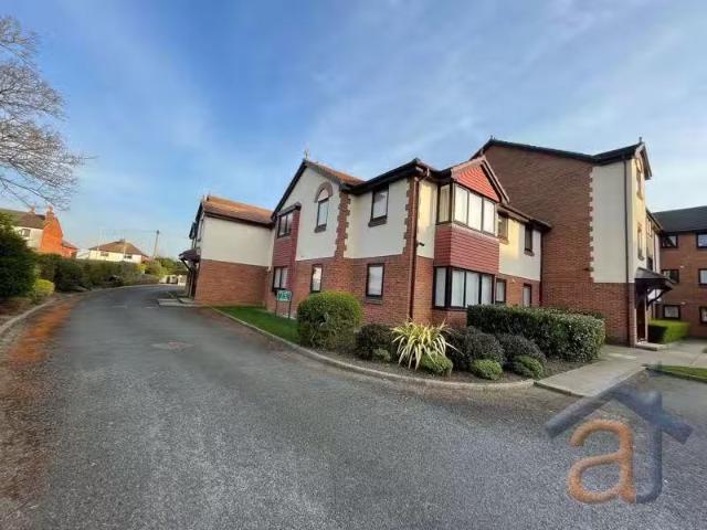 New 1 BA 2 bedroom apartment for rent in To Let Alexandra Me.