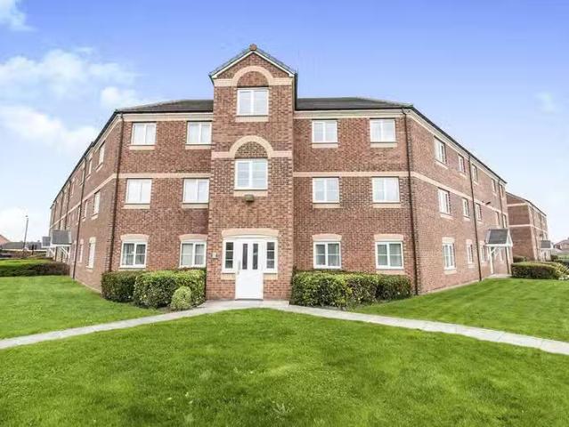 Deal! 1 BA 2 bedroom Flat to rent, Rockingham Court, Middlesbr.