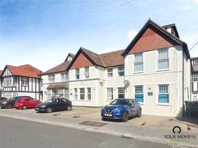 For Rent! 1 BA 2 bedroom Flat to rent, Stocker Road, Bognor Re.