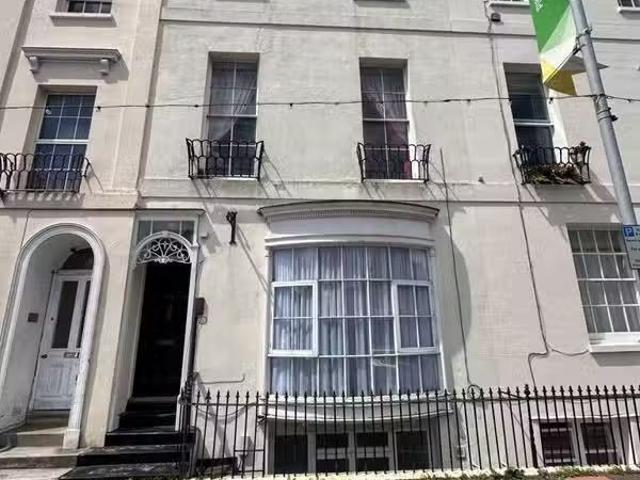 Rental! 1 BA 2 bedroom flat for rent in Cornfield Terrace, Eas.