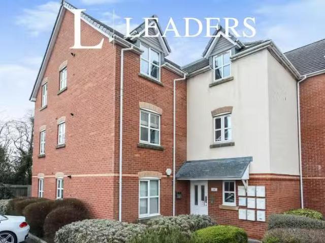 Rental! 1 BA 2 bedroom flat for rent in Foxholme Court, CW1