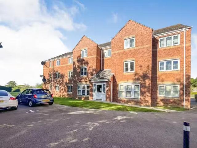 Unique 1 BA 2 bedroom flat for rent in Gardeners End, Bilton.