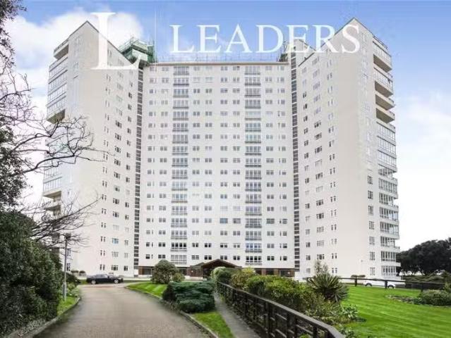 Cheap 1 BA 2 bedroom flat for rent in Manor Road, Bournemouth.
