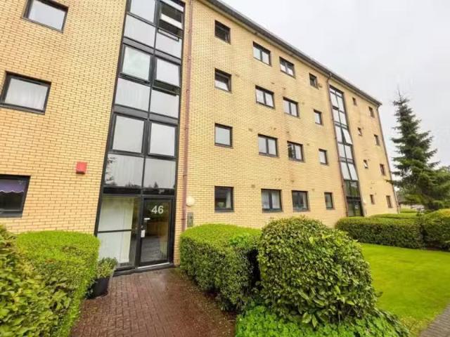 Unique 1 BA 2 bedroom flat for rent in Mavisbank Gardens, Glas.