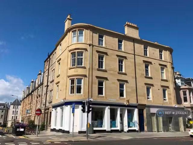 New 1 BA 2 bedroom flat for rent in Newington Road, Edinburgh.