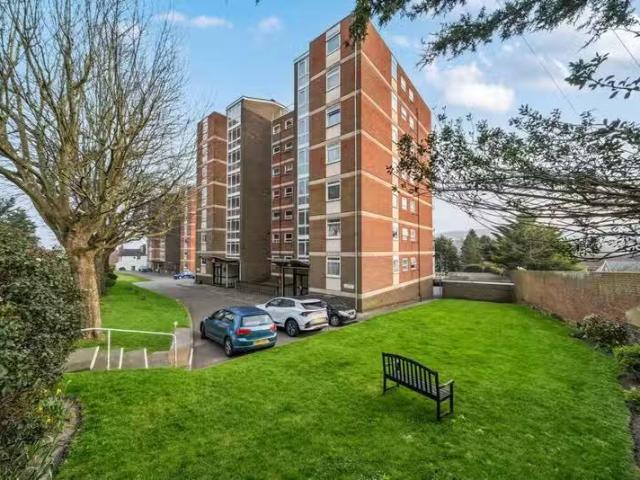 Unique 1 BA 2 bedroom flat for rent in Selmeston House, Eastbo.