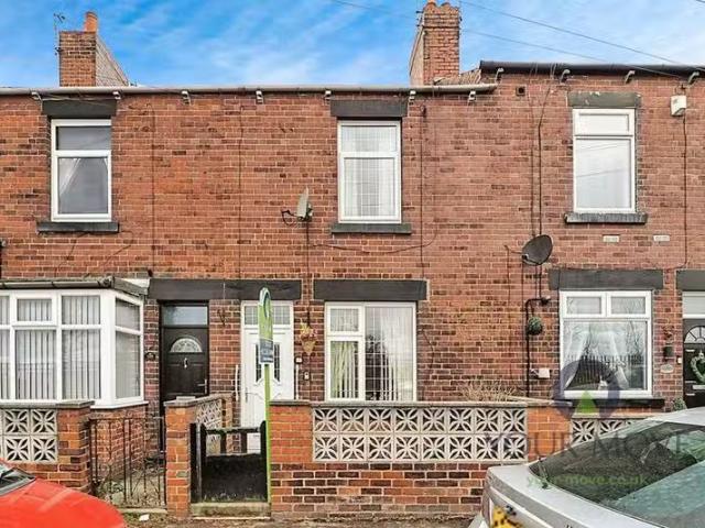 Cheap 1 BA 2 bedroom Mid Terrace House to rent, Snydale Road.