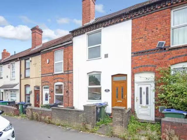Rental! 1 BA 2 bedroom terraced house for rent in Cakemore Roa.