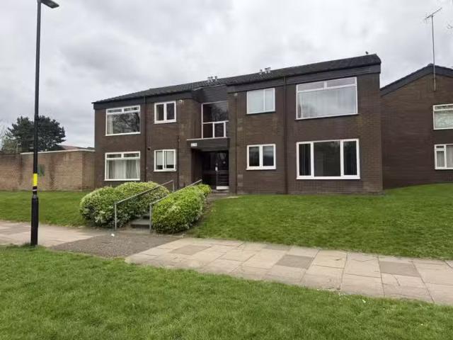 For Rent! 1 BA 2 bedroom terraced house for rent in Lakeside W.