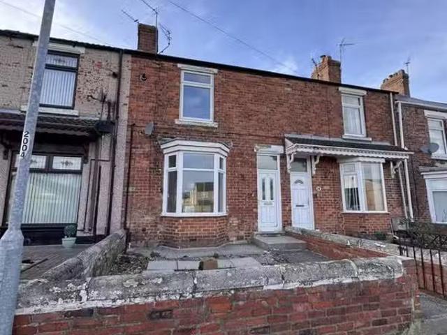 Cozy 1 BA 2 bedroom terraced house for rent in Meadow View, We.