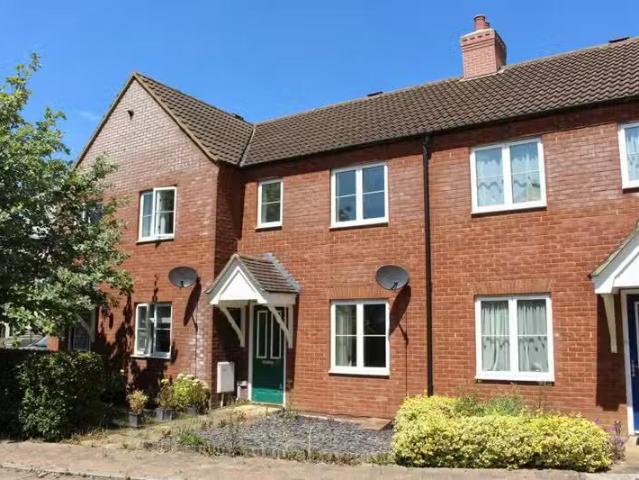 Unique 1 BA 2 bedroom terraced house for rent in Woolthwaite L.