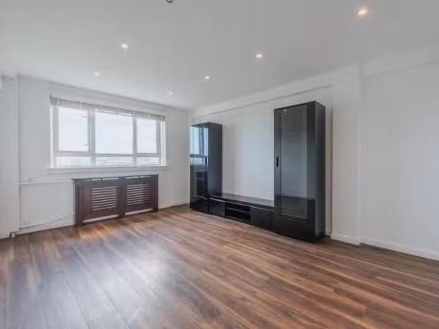 Unique 1 BA 3 bedroom flat for rent in Westfield Court, Gorgie.