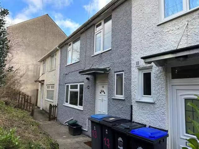 New 1 BA 3 bedroom house for rent in Mayfield Avenue, Dover, C.