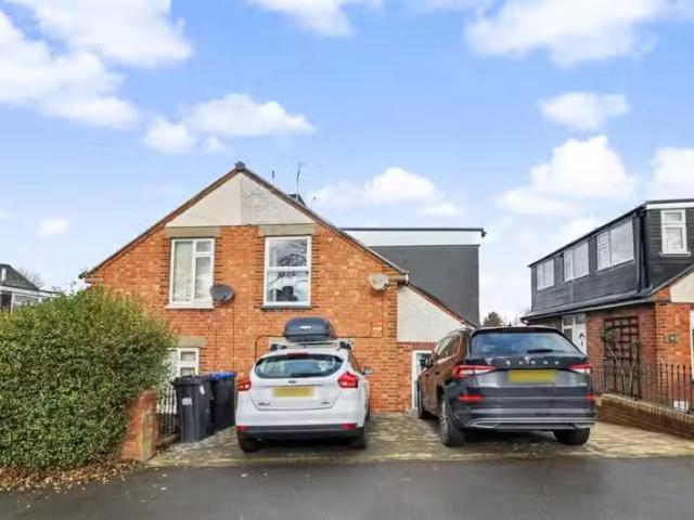 Deal! 1 BA 3 bedroom house for rent in Prospect Road, Leamingt.