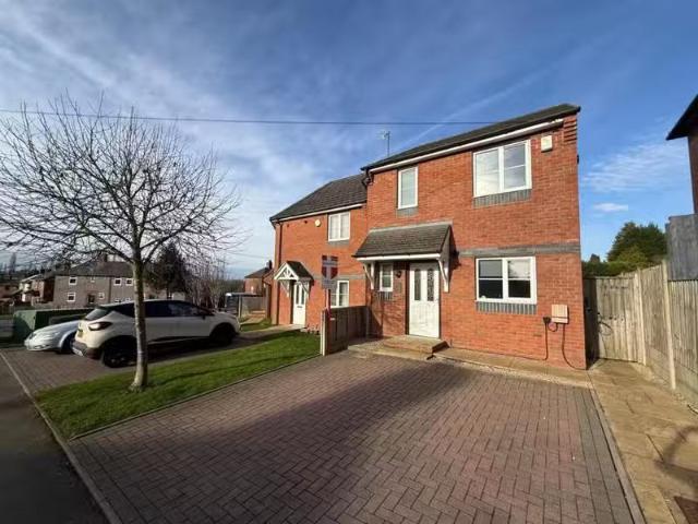 Rental! 1 BA 3 bedroom house for rent in Wassell Road, Wollesc.